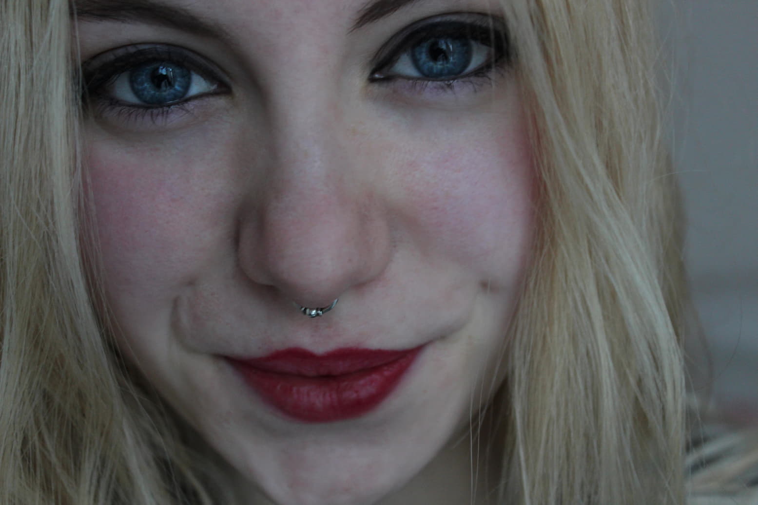 Descubre el Piercing SEPTUM - Guía y ESTILOS